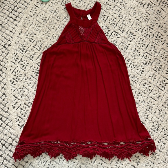 Xhilaration | Tops | Garnet Tank Top With Top And Bottom Eyelet Design ...